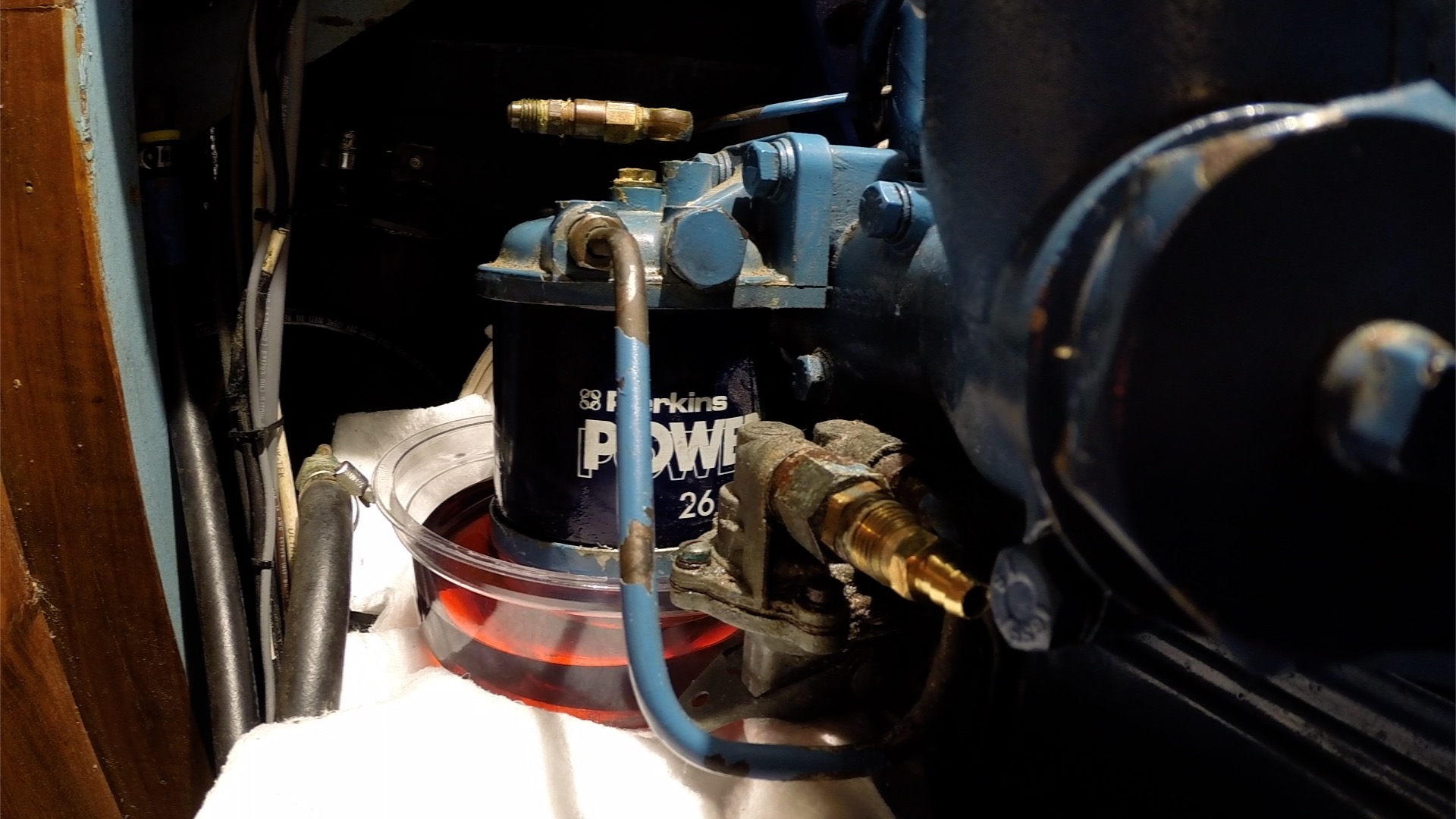 Fuel Tank Cleaning & Upgrading the Fuel Filter System - SV Ramble On